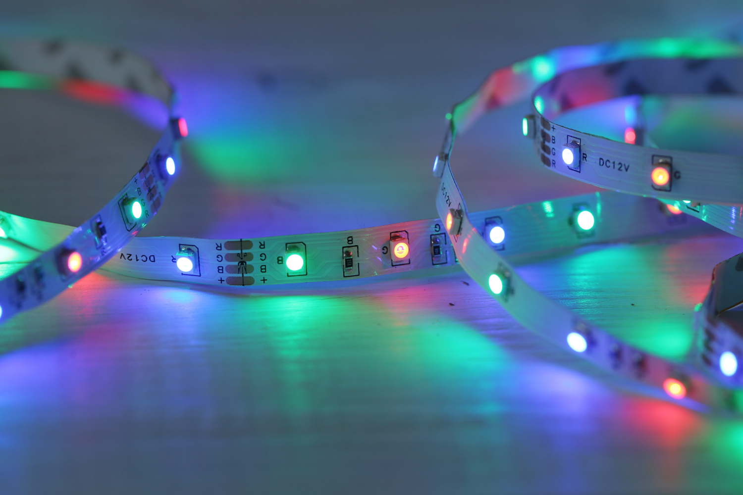 Drive an RGB LED Strip with Raspberry Pi 5: Step-by-Step Guide - Raspians